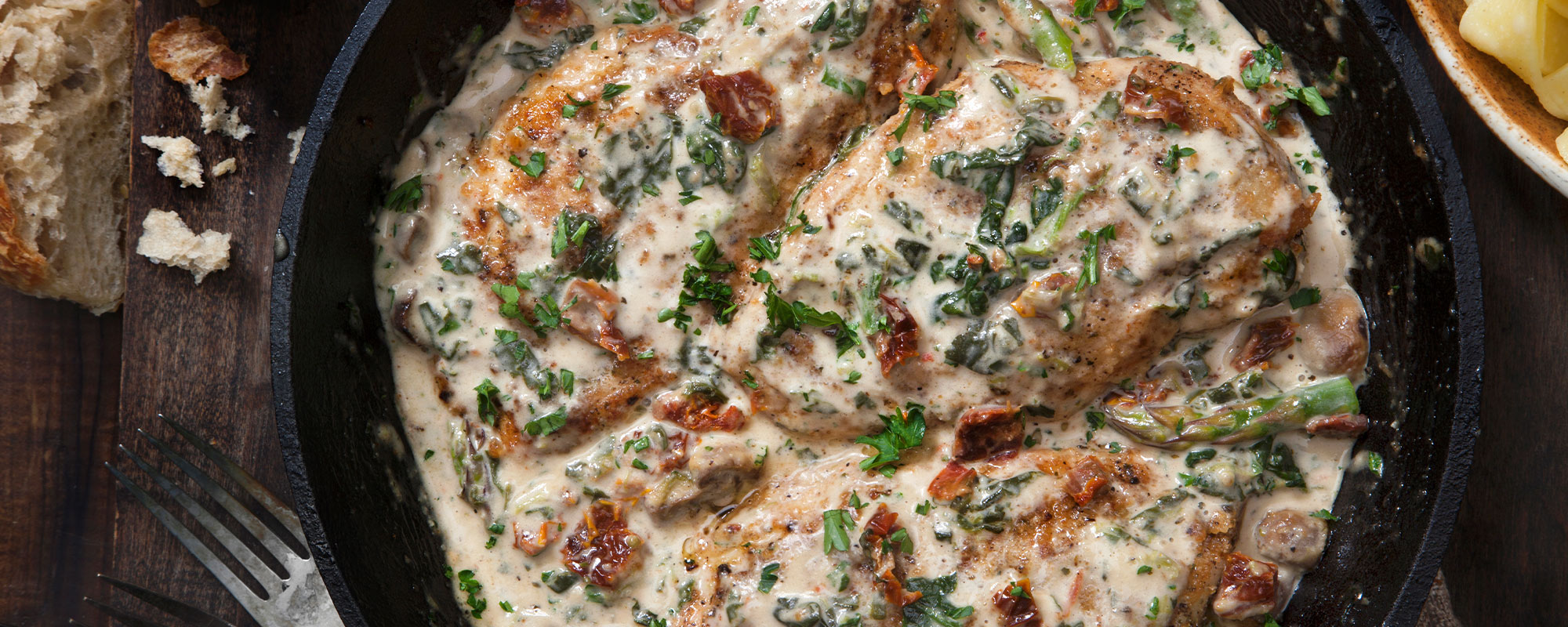 Romige kippendijfilet met Zeeuwsche Zoute Zwarte Knoflook